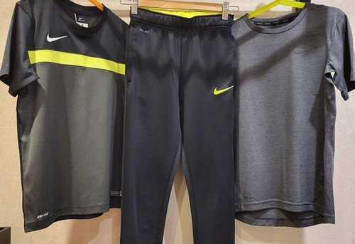 Спортивные штаны Nike рост 137-147 + 2 футболки