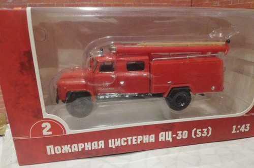 Модель автомобиля ац 30 (53) Наши Грузовики 1:43