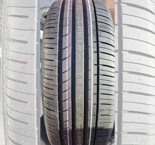 Nexen N Fera RU1 235/55 R19 105V