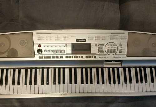 Синтезатор Yamaha Portable Grand DGX-300