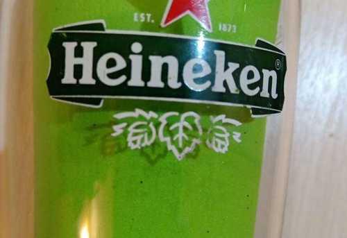 Фирменная пивная кружка концерна Heineken