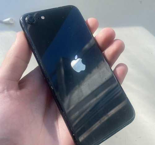 iPhone SE (2020), 64 ГБ