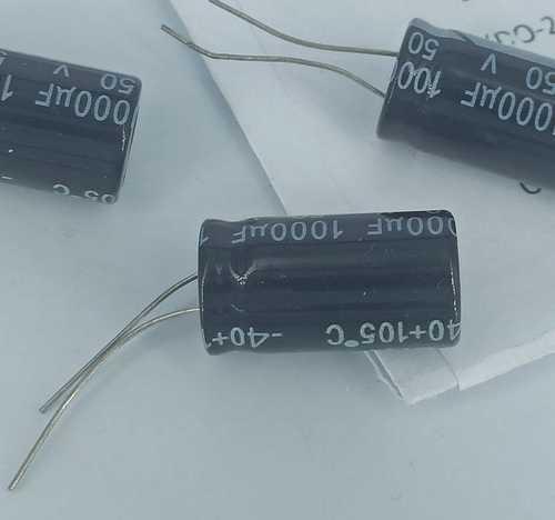 Конденсатор 1000uf50v