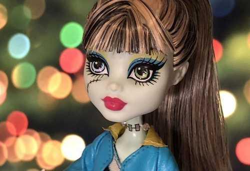 Кукла Monster High picture DAY Френки Штейн