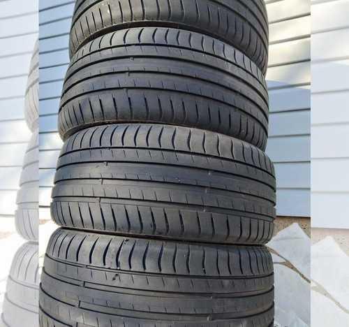 Triangle EffeXSport TH202 225/40 R18 101W