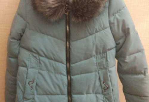 Куртка зимняя женская р. 46 новая