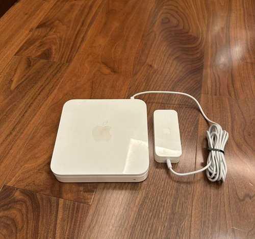 Роутер Apple AirPort Extreme Base Station A1354