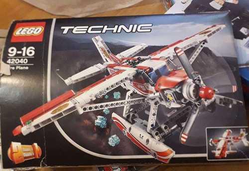 Lego Technic 42040.пожарный гидроплан оригинал