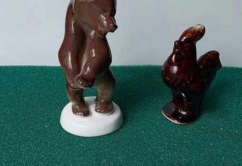 Фарфоровая статуэтка Бурый медведь,петух лфз СССР