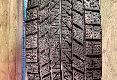 Toyo Observe Garit KX 215/55 R16 91Q