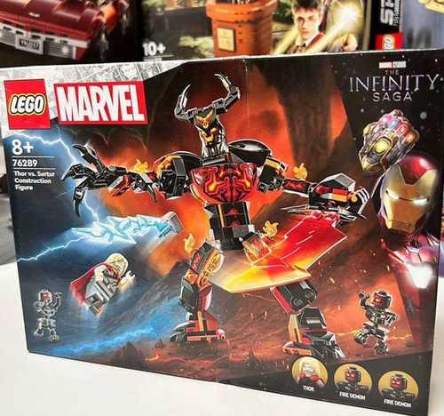 Lego 76289 - Thor vs. Surtur Construction Figure