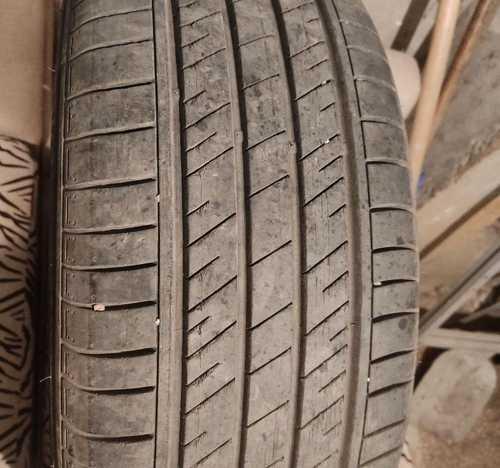 Kumho Solus KH18 235/55 R18 100V