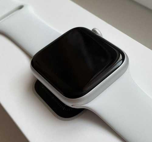 Часы apple watch series 5 44 mm