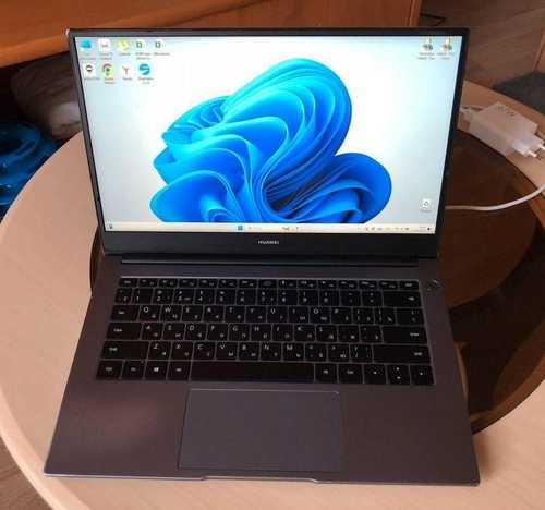 Huawei matebook d14