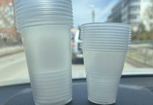 Набор пластиковых стаканчиков прозрачных