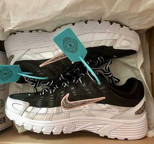 Кроссовки Nike P6000 SE