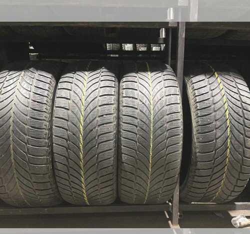 Goodyear UltraGrip Ice 2 235/55 R17 108Y