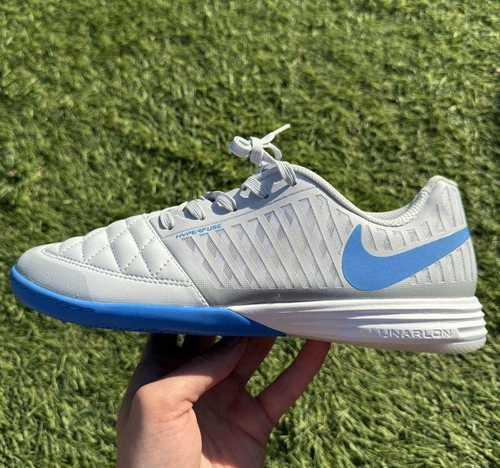 Футзалки Nike Lunar Gato