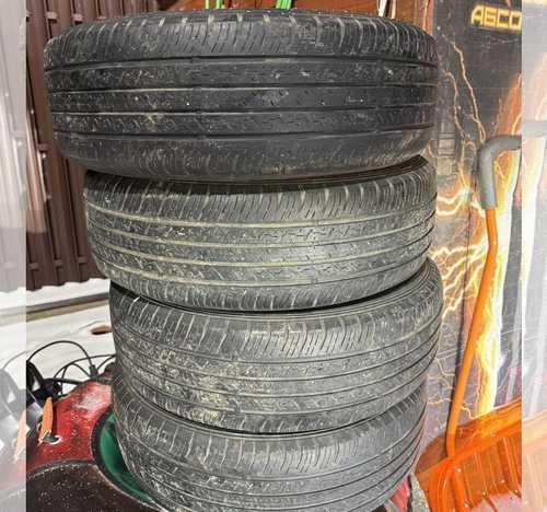 Dunlop Grandtrek ST30 225/65 R17