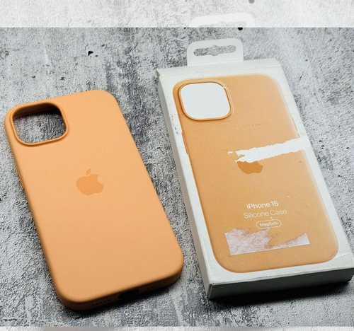 Чехол iPhone 15 Silicone Case Orange Sorbet