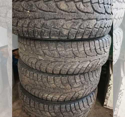 Hankook I'Pike RW11 245/70 R16 107T