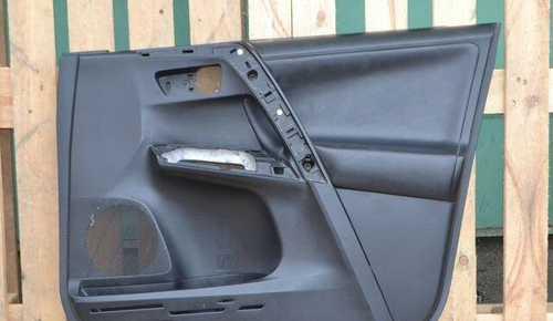 Обшивка двери передней правой Toyota Rav 4 CA 40