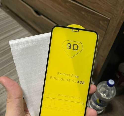 Защитное стекло iPhone