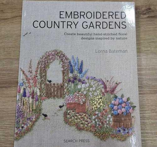 Книги по цветочной вышивке Embroidered country gar