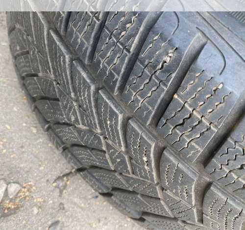 Acustica Challenger 225/55 R18 25J