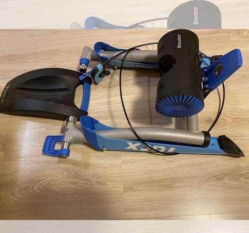 Велостанок tacx booster