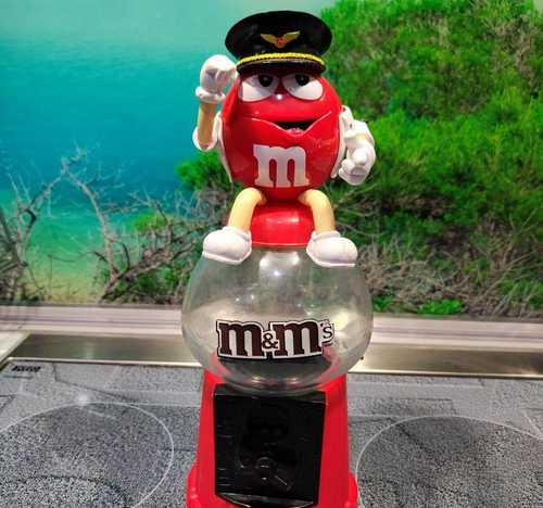 Диспенсер m&ms
