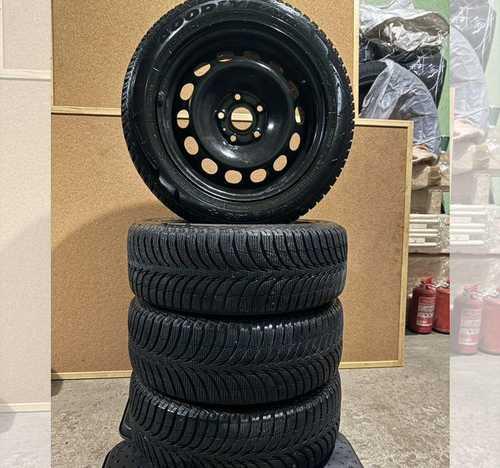 Колеса зимние Октавия 205/55 R16 good year