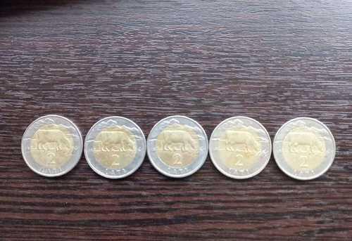 2 лати монеты