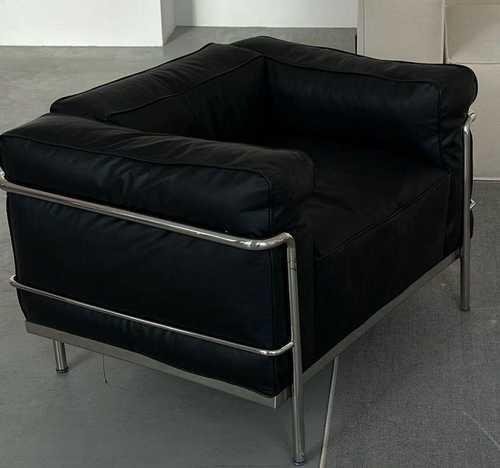 Кресло LC3 Le Corbusier