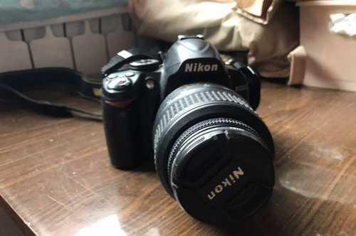 Фотоаппарат Nicon D3000