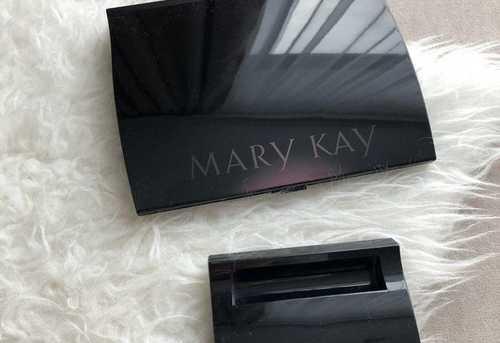 Футляры для декоративной косметики Mary Kay