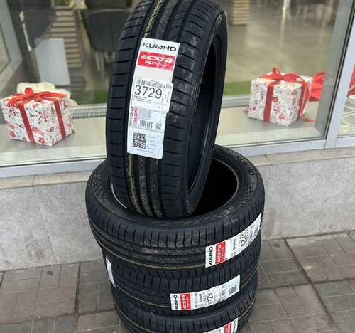 Kumho Ecsta PS71 245/45 R19 102Y