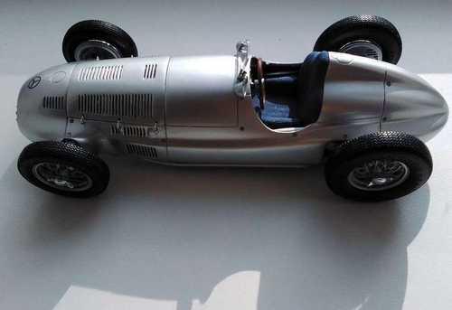 Mercedes-Benz W165, 1939 модель CMC 1:18