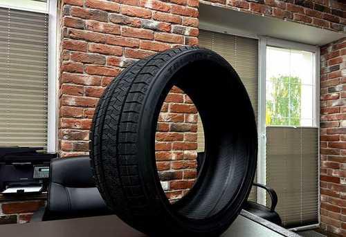 Triangle PL02 235/40 R19 96W