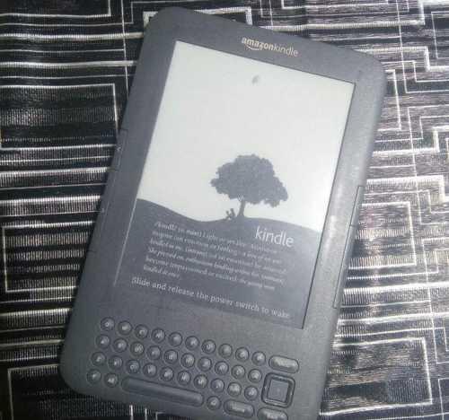 Amazon Kindle Keyboard Gen3