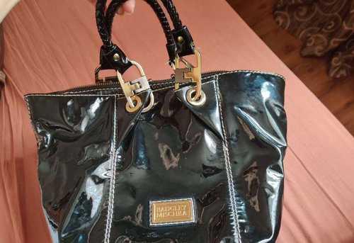 Черная сумка Badgley Mischka лакированная