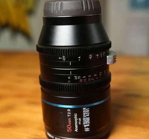 Объектив RF Sirui 50mm T2.9 1.6X FF Anamorphic