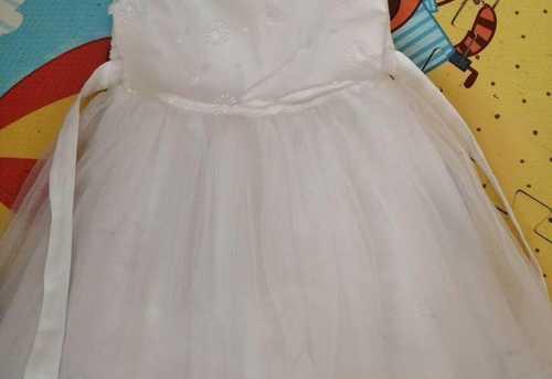 Платье для девочки 110 белое, снежинка