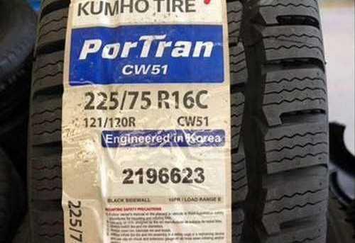 Kumho Winter PorTran CW51 225/75 R16C 121R