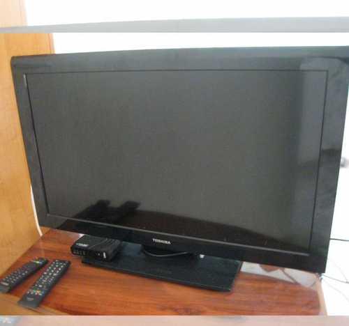 Телевизор LCD 32" (81 см) Toshiba