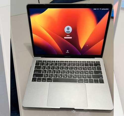 Apple macbook pro 13 2017