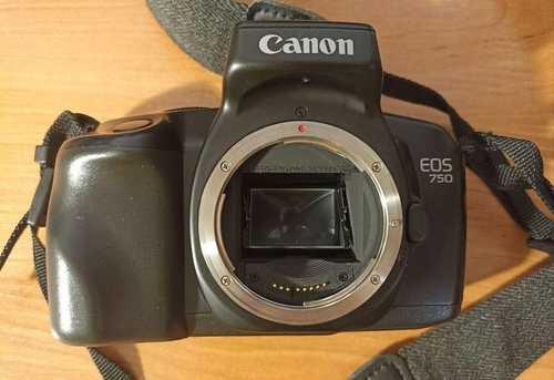 Плёночный фотоаппарат Canon 750
