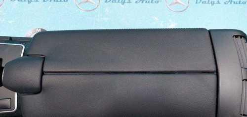 Подлокотник Mercedes-Benz E-Class W212 OM642.850