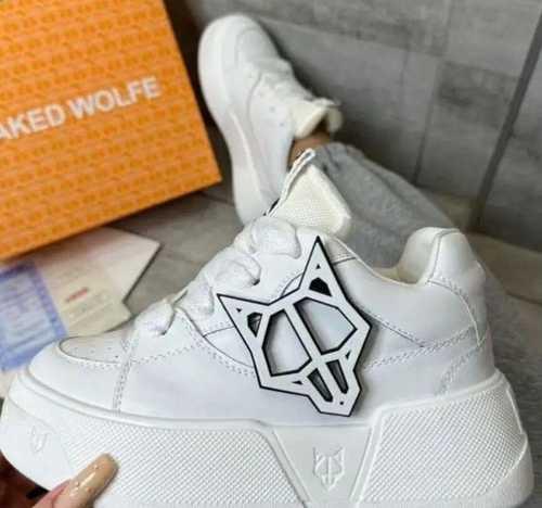 Кроссовки женские naked wolfe новые