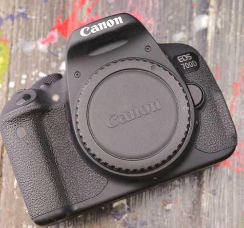 Canon EOS 700D Body s/n736